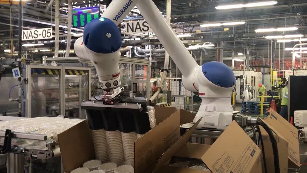 Cobot moving and packaging large stacks of cups | BCS Motion