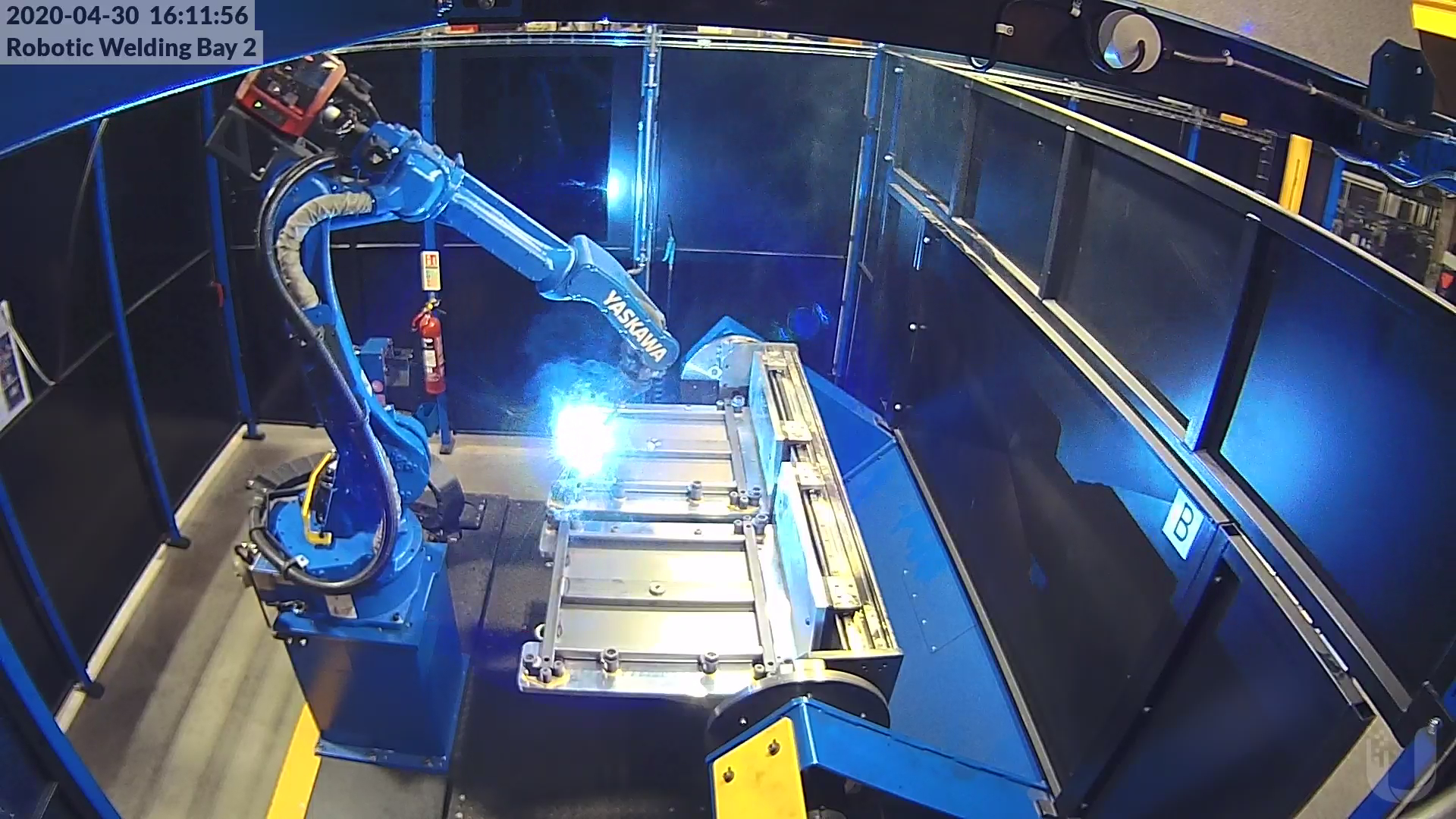 System-relevant welding robot MOTOMAN AR2010